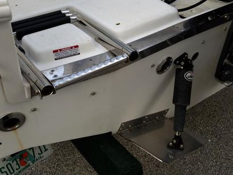 2005 Robalo R235 for sale. View price, photos and Buy 2005 Robalo R235 ...