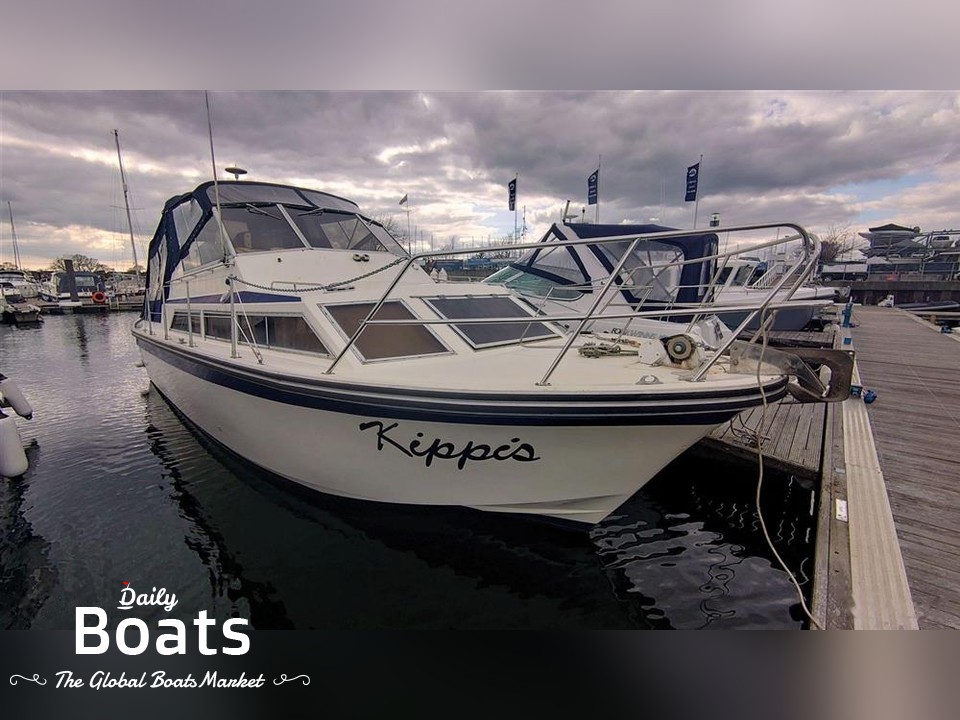 1981 Fairline Phantom 32 for sale. View price, photos and Buy 1981 ...