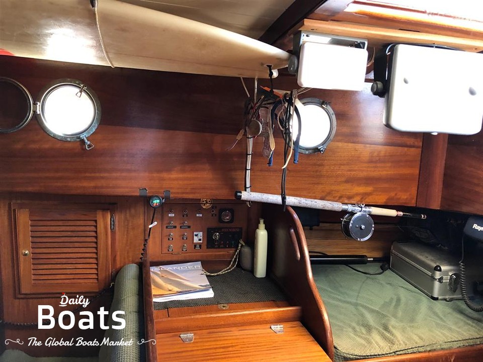 2000 Tyrell and Young of Faversham Colchester Smack 8.9 for sale. View ...