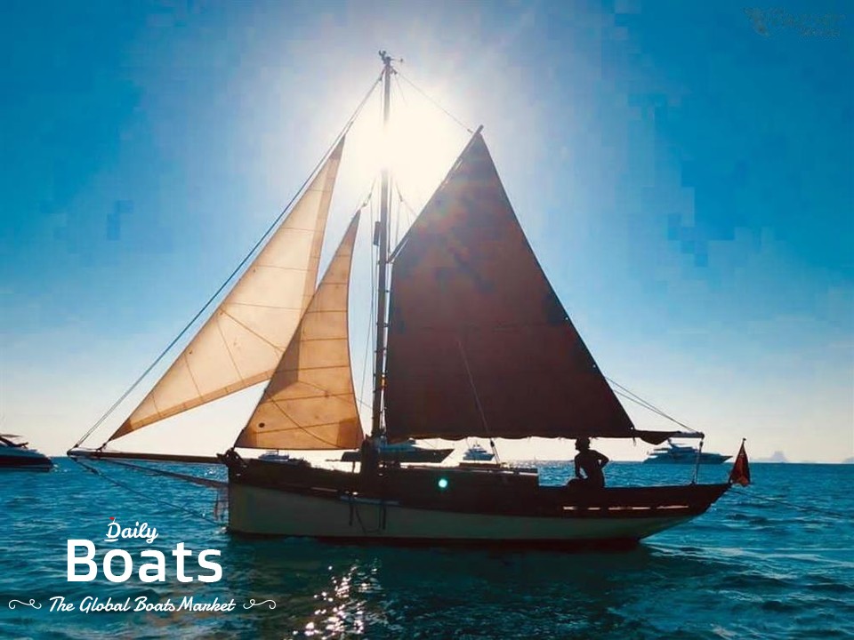 2000 Tyrell and Young of Faversham Colchester Smack 8.9 for sale. View ...