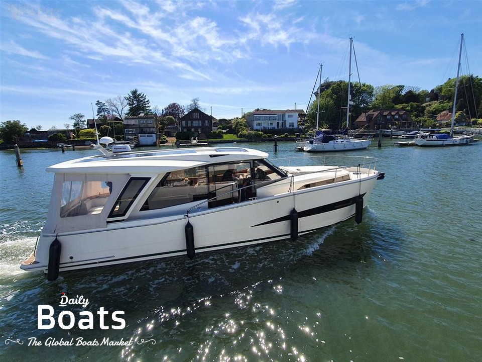 2017 Greenline 39 for sale. View price, photos and Buy 2017 Greenline ...