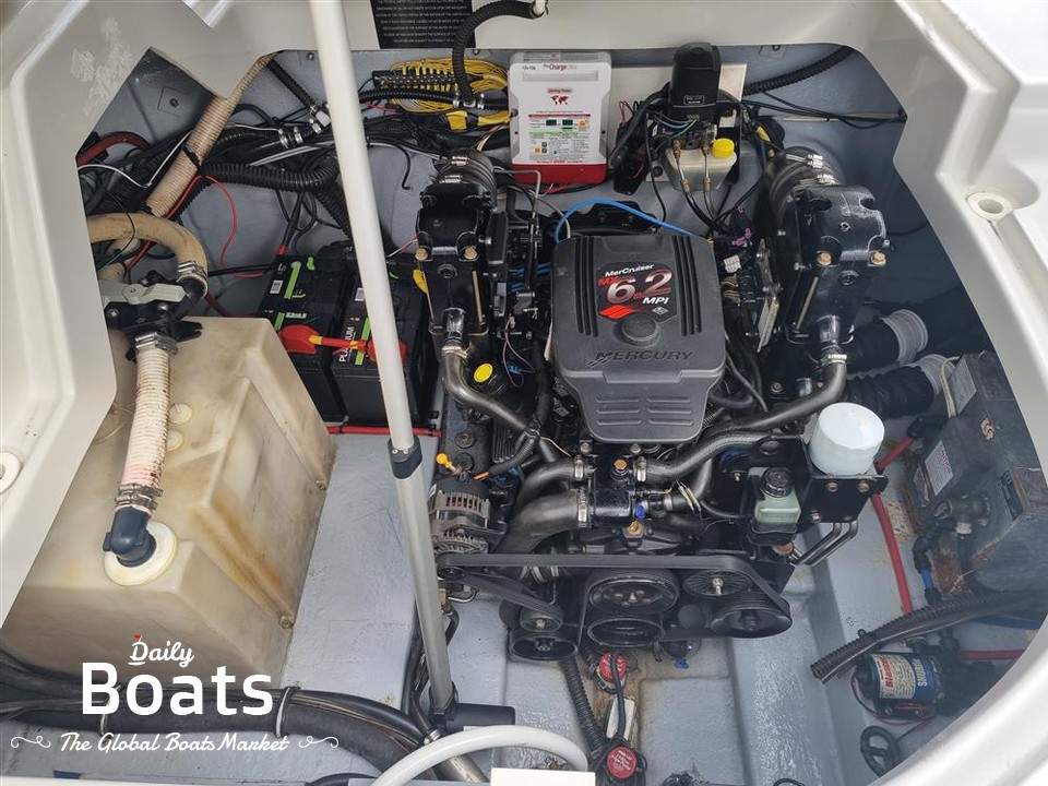 2005 Crownline 270 for sale. View price, photos and Buy 2005 Crownline ...