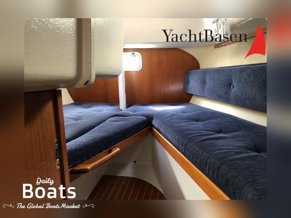 1990 Maxi Yachts 35 for sale. View price, photos and Buy 1990 Maxi ...