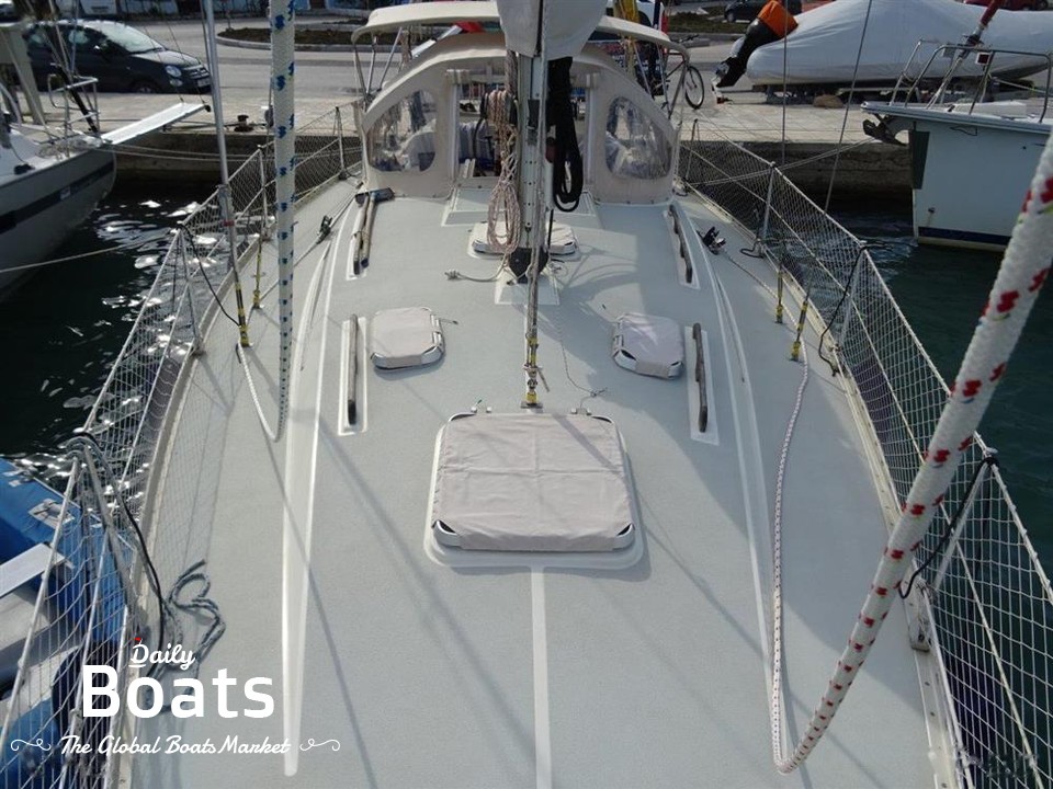 1986 Moody 34 Cc for sale. View price, photos and Buy 1986 Moody 34 Cc ...