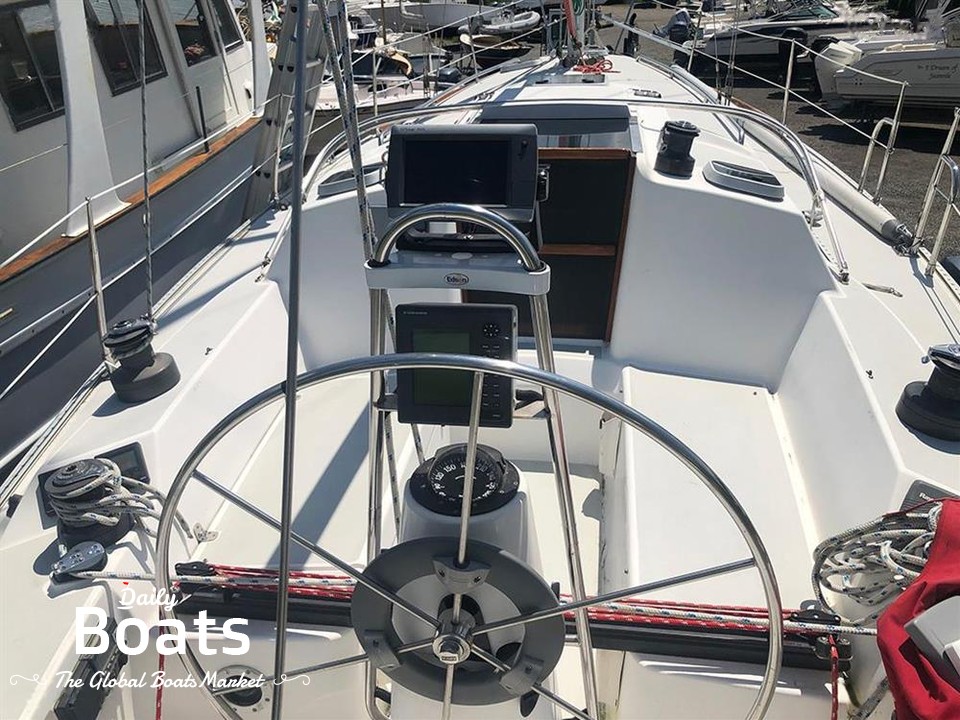 1992 J Boats J35C for sale. View price, photos and Buy 1992 J Boats ...