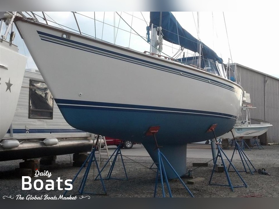 1985 Endeavour 35 for sale. View price, photos and Buy 1985 Endeavour ...