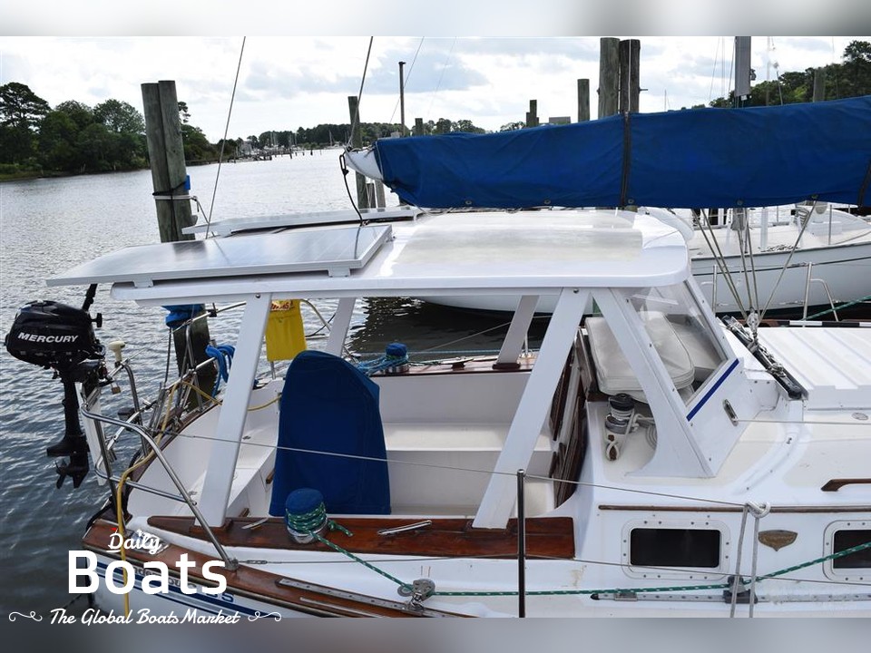 1985 Endeavour 35 for sale. View price, photos and Buy 1985 Endeavour ...