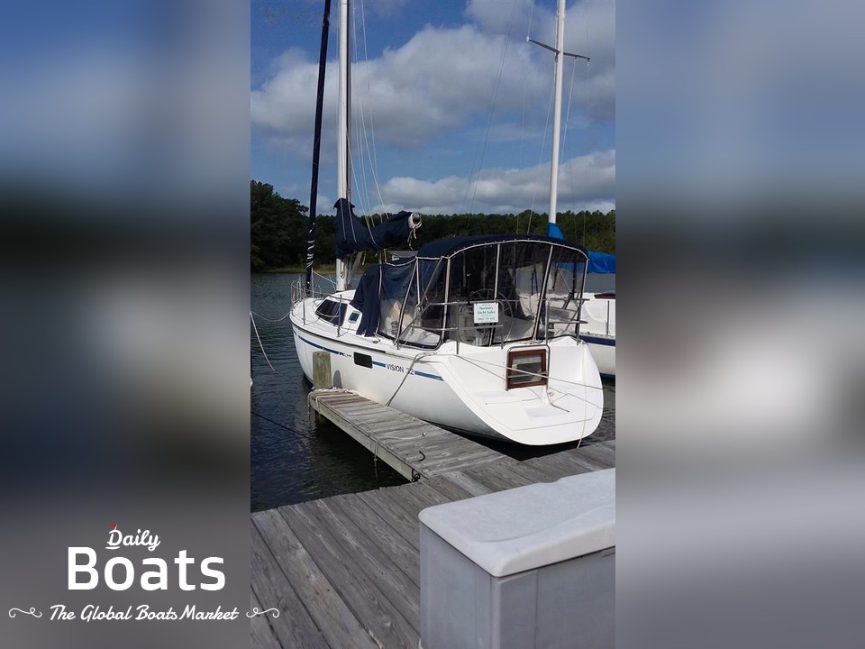 1989 Hunter Vision 32 for sale. View price, photos and Buy 1989 Hunter ...