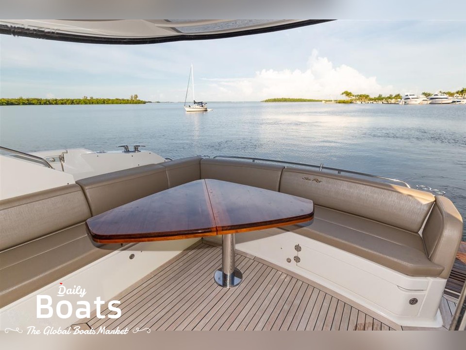 2016 Sea Ray Boats 590 for sale. View price, photos and Buy 2016 Sea ...