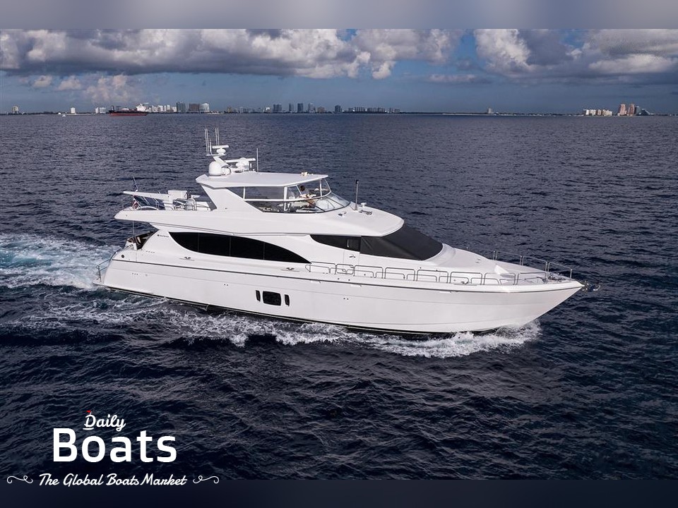 Hatteras Yachts open bridge for sale - Daily Boats