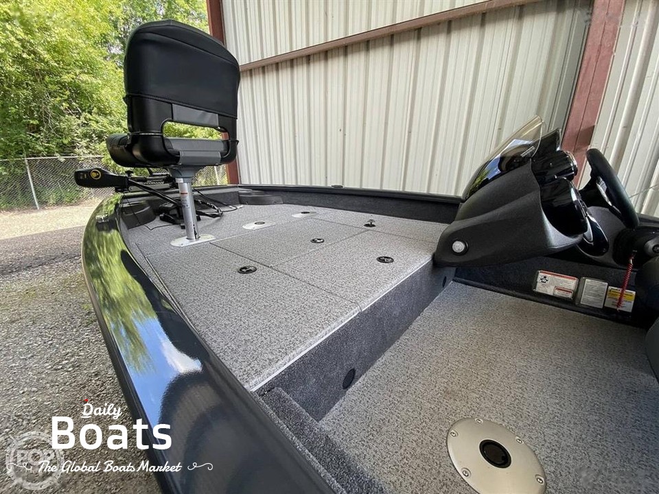 2021 Bass Tracker Pro 17 for sale. View price, photos and Buy 2021 Bass ...