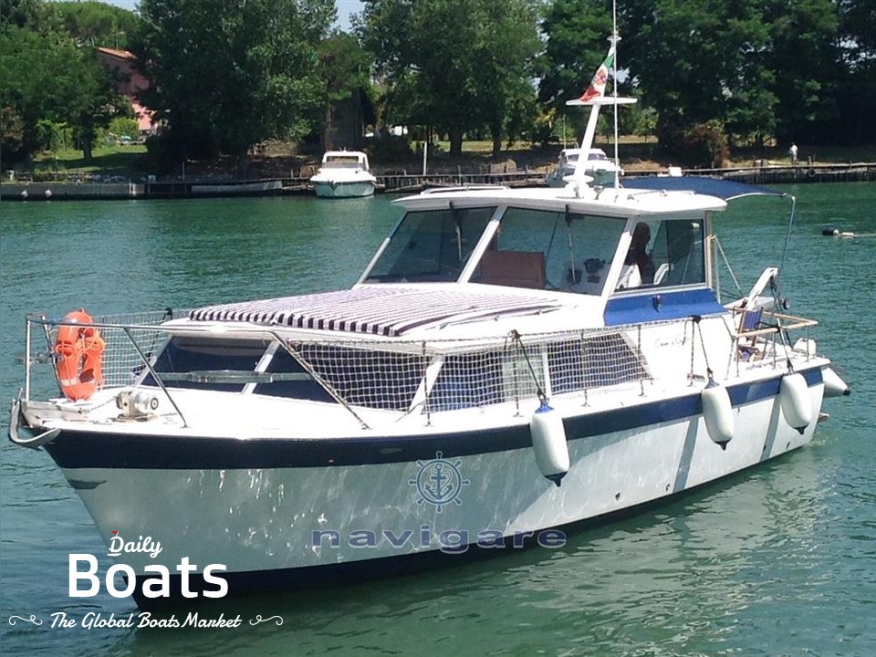 1971 Chris-Craft 31 Commander for sale. View price, photos and Buy 1971 ...