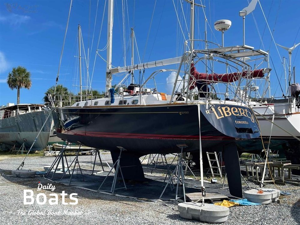 2001 Tartan Yachts for sale. View price, photos and Buy 2001 Tartan ...