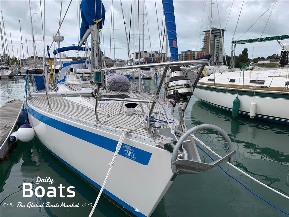1995 Sweden Yachts 370 for sale. View price, photos and Buy 1995 Sweden ...