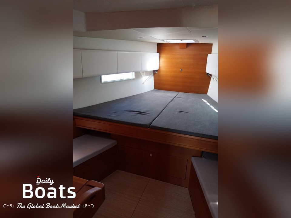 2016 Solaris 42 for sale. View price, photos and Buy 2016 Solaris 42 ...