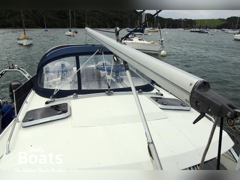1989 Moody Eclipse 33 for sale. View price, photos and Buy 1989 Moody ...