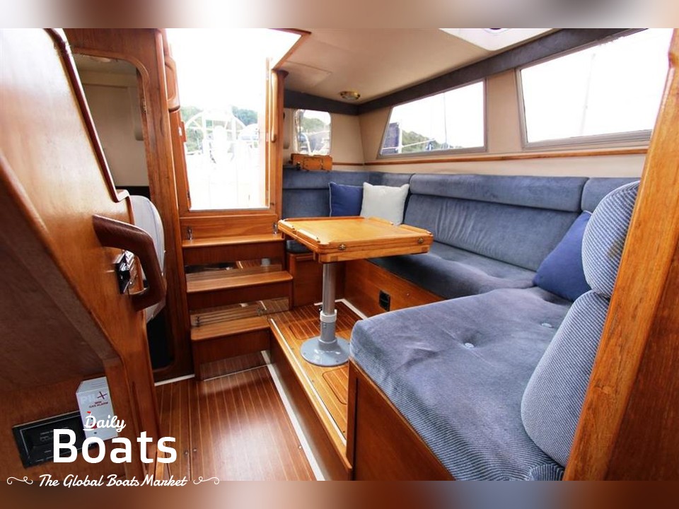 1989 Moody Eclipse 33 for sale. View price, photos and Buy 1989 Moody ...