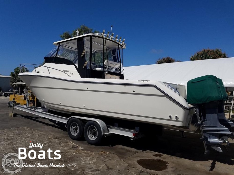 2001 Pursuit 3070 Offshore for sale. View price, photos and Buy 2001 ...