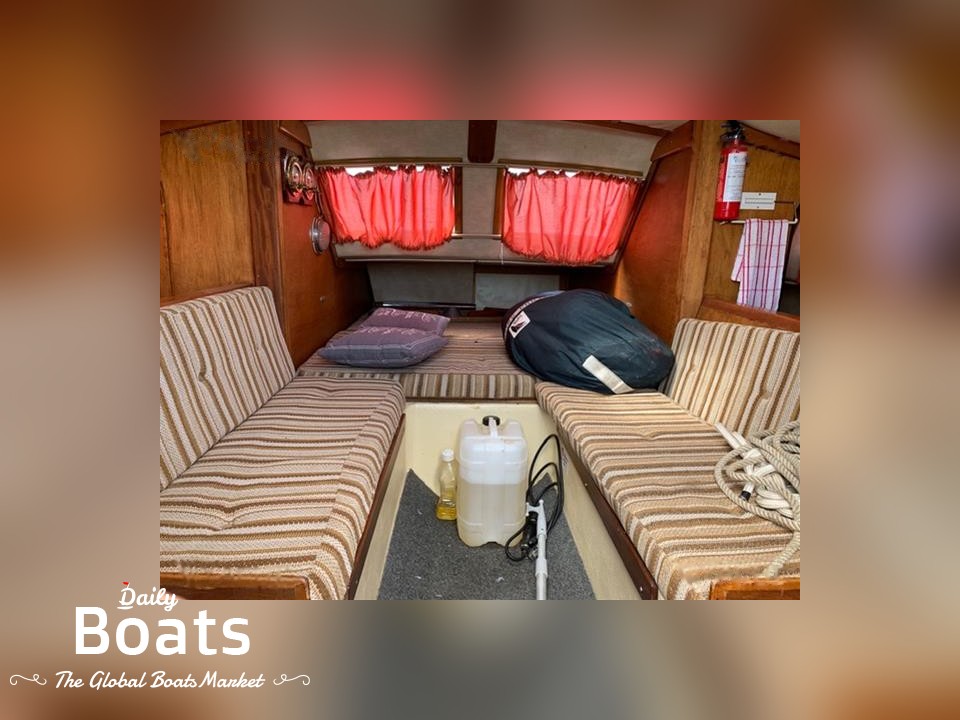 1986 Prout Sirocco 26 for sale. View price, photos and Buy 1986 Prout ...