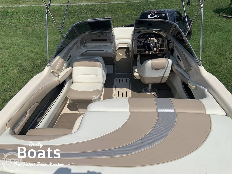 1995 Sea Ray Boats 220 Signature for sale. View price, photos and Buy ...