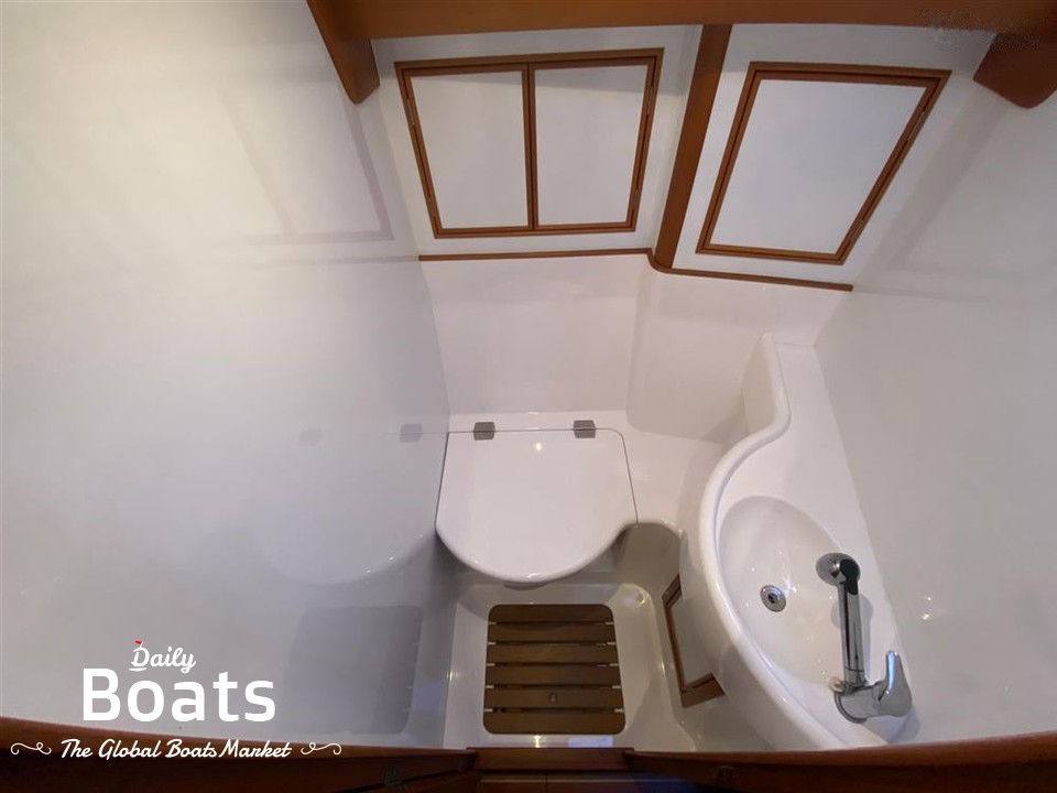 2010 Rustler 44 Ds for sale. View price, photos and Buy 2010 Rustler 44 ...