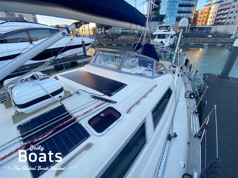 2010 Rustler 44 Ds for sale. View price, photos and Buy 2010 Rustler 44 ...