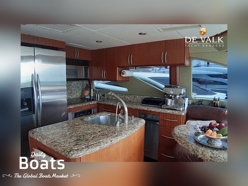 2005 Lazzara Yachts 68 for sale. View price, photos and Buy 2005 ...