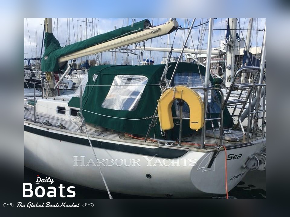 2001 Tradewind 33 for sale. View price, photos and Buy 2001 Tradewind ...