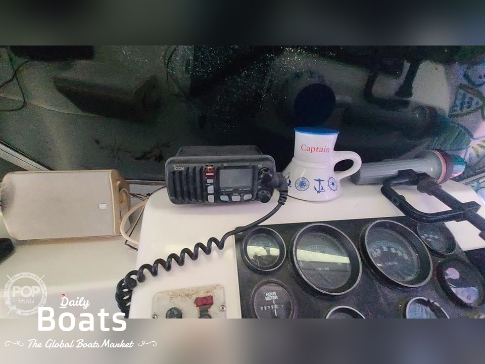 1978 Silverton 28 Sedan for sale. View price, photos and Buy 1978 ...