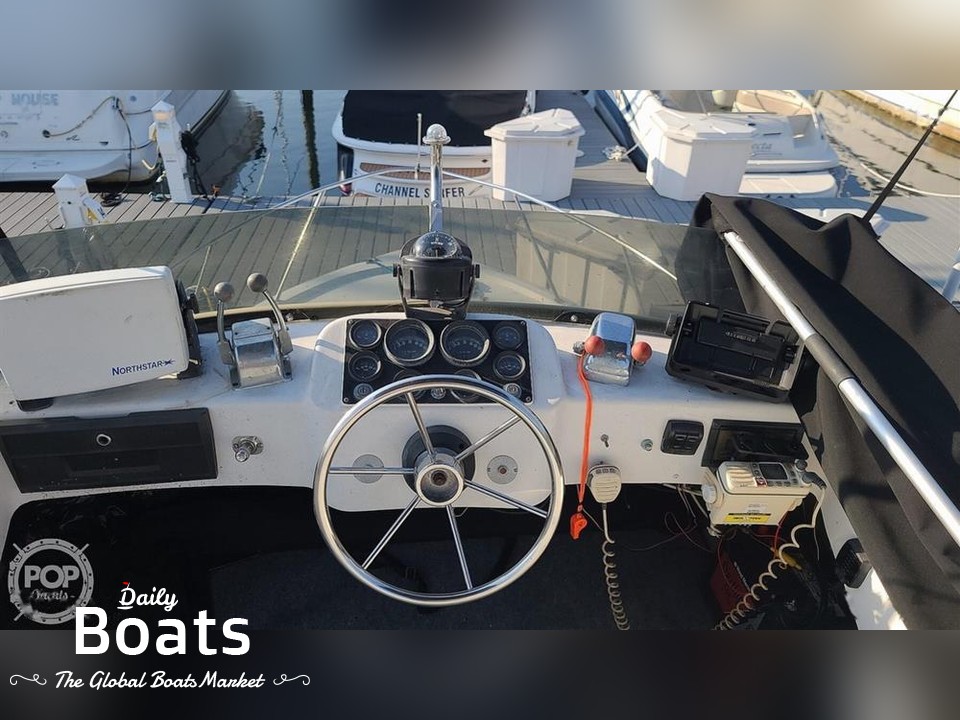 1978 Silverton 28 Sedan for sale. View price, photos and Buy 1978 ...