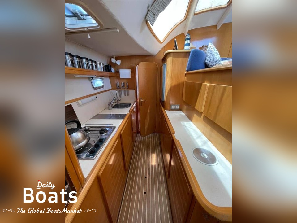 2000 Privilege 37 for sale. View price, photos and Buy 2000 Privilege ...