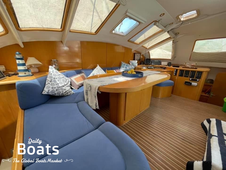 2000 Privilege 37 for sale. View price, photos and Buy 2000 Privilege ...