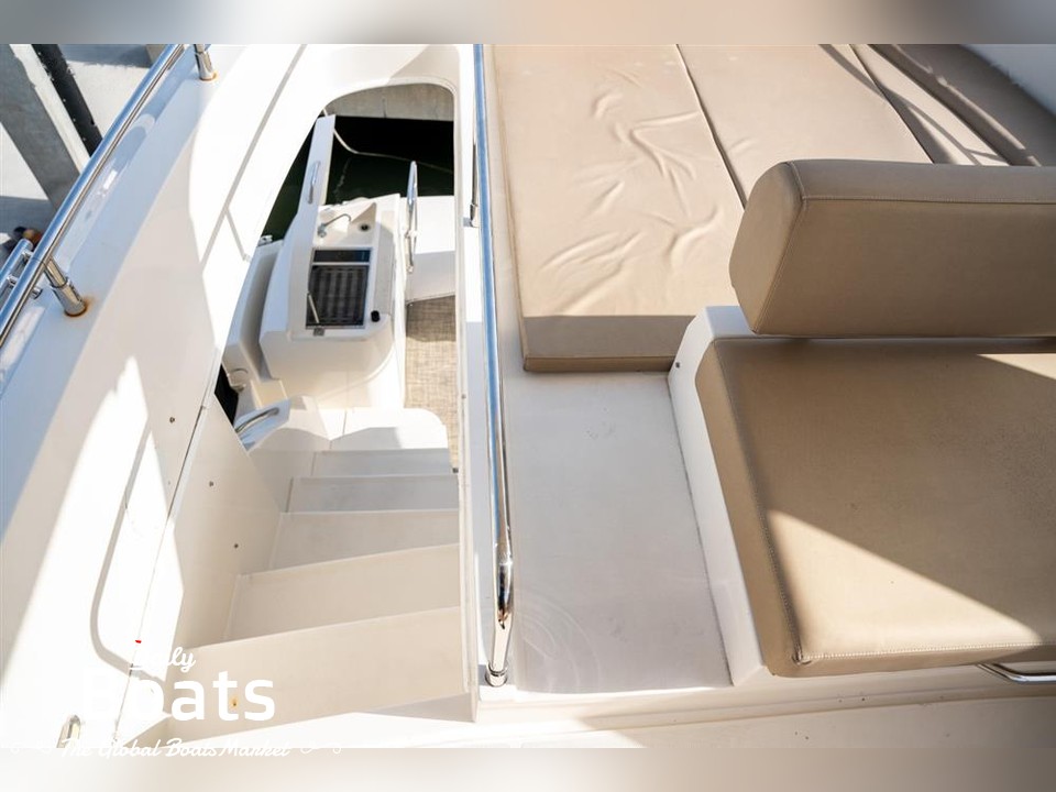 2015 Carver Yachts C40 Command Bridge for sale. View price, photos and ...