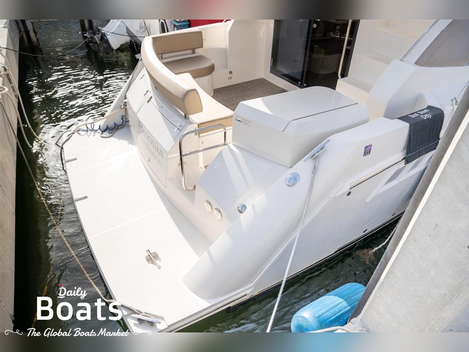 2015 Carver Yachts C40 Command Bridge for sale. View price, photos and ...