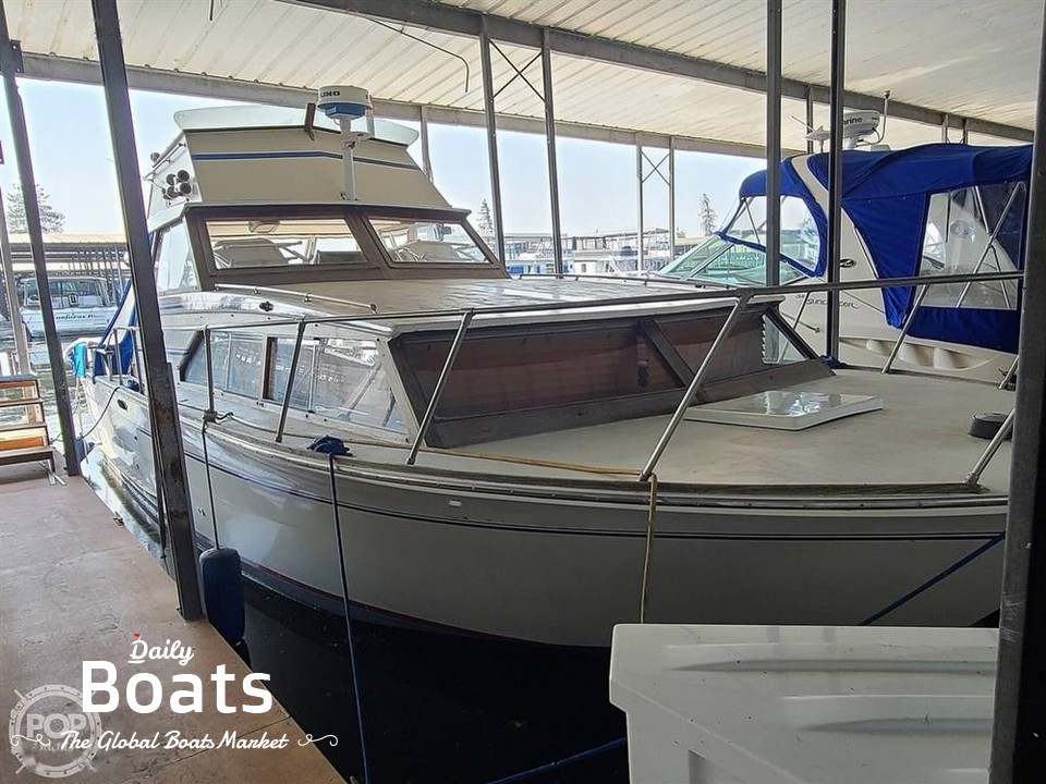 1976 Carver Yachts 3385 Monterey for sale. View price, photos and Buy ...