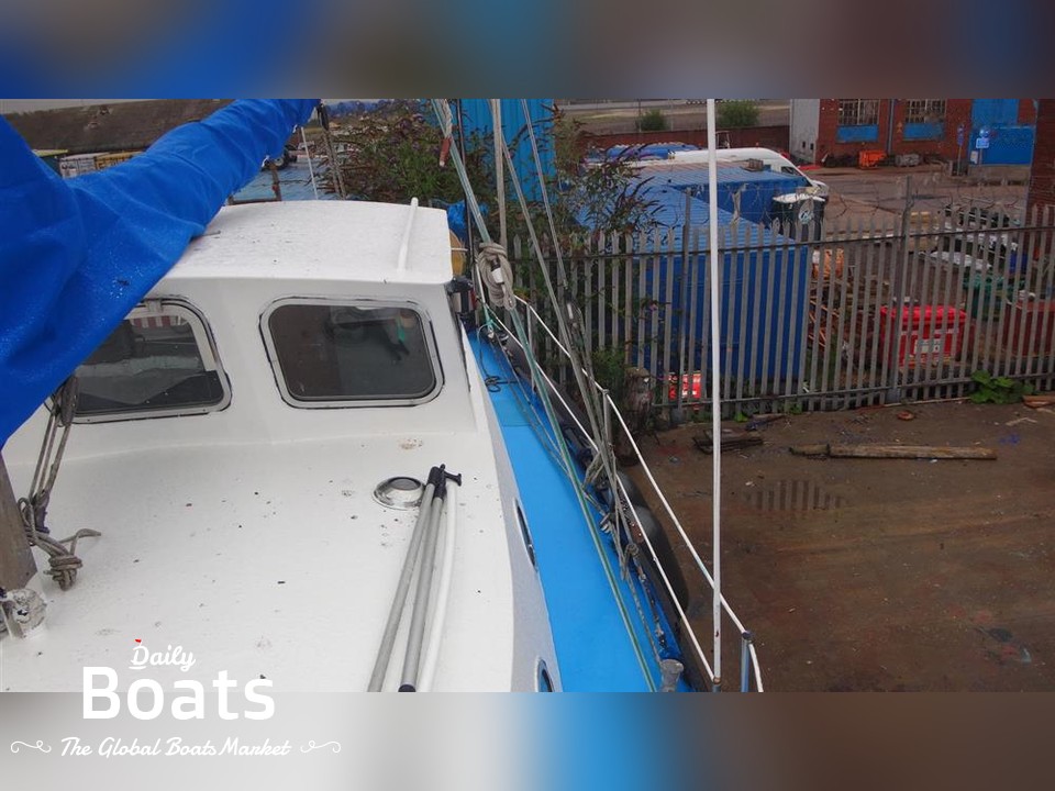 1989 Bruce Roberts Yachts Spray 28 for sale. View price, photos and Buy ...