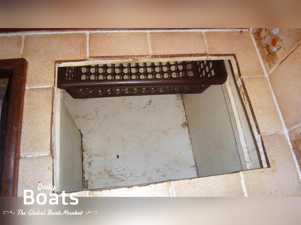 1989 Bruce Roberts Yachts Spray 28 for sale. View price, photos and Buy ...