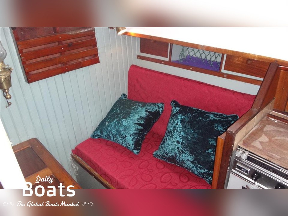 1989 Bruce Roberts Yachts Spray 28 for sale. View price, photos and Buy ...