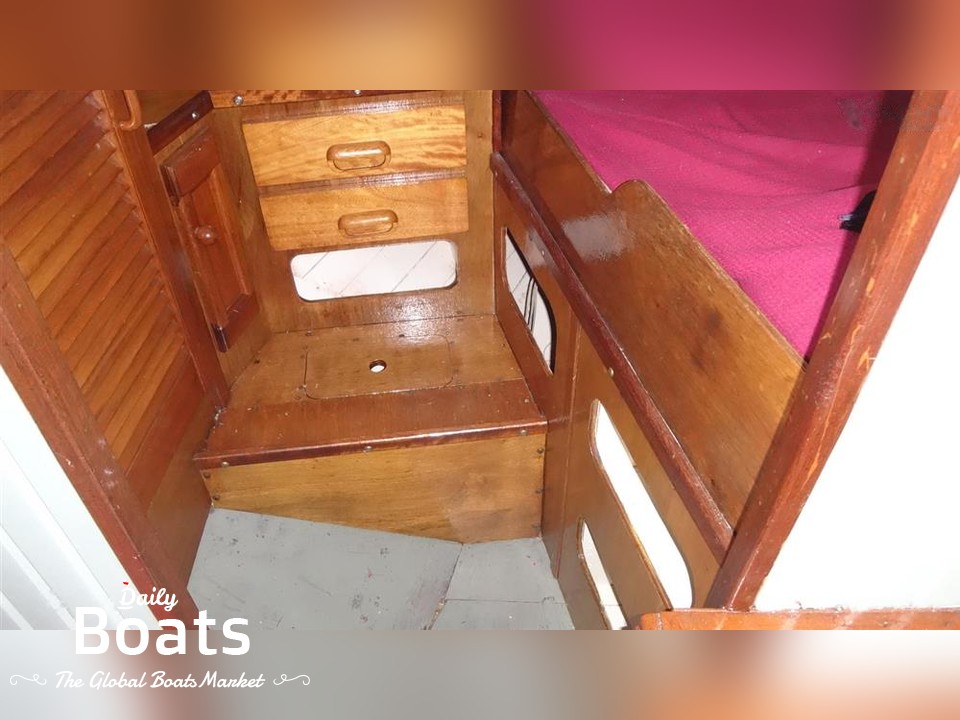 1989 Bruce Roberts Yachts Spray 28 for sale. View price, photos and Buy ...