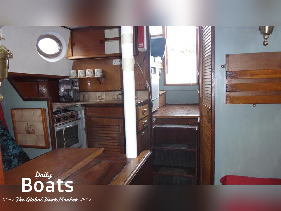 1989 Bruce Roberts Yachts Spray 28 for sale. View price, photos and Buy ...