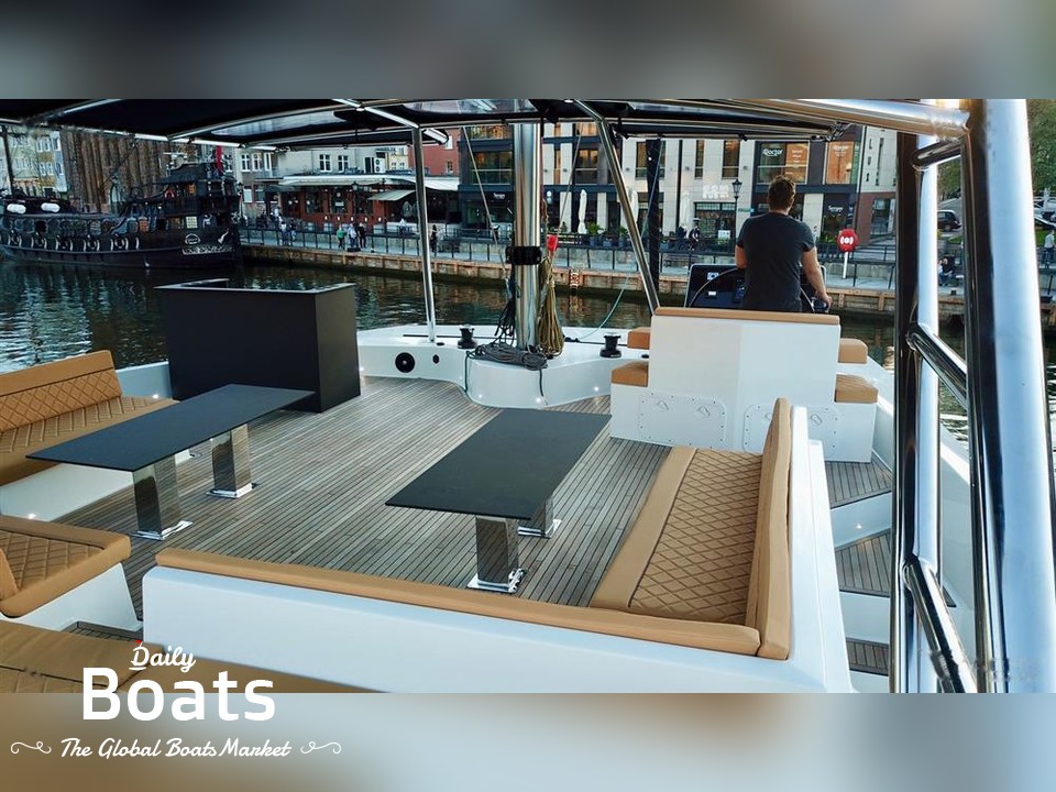 2021 Moon Yachts 60 for sale. View price, photos and Buy 2021 Moon ...