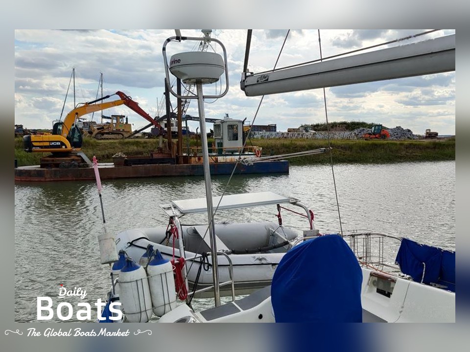 1990 Westerly Riviera 35 for sale. View price, photos and Buy 1990 ...