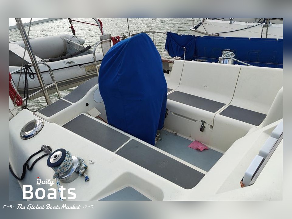 1990 Westerly Riviera 35 for sale. View price, photos and Buy 1990 ...