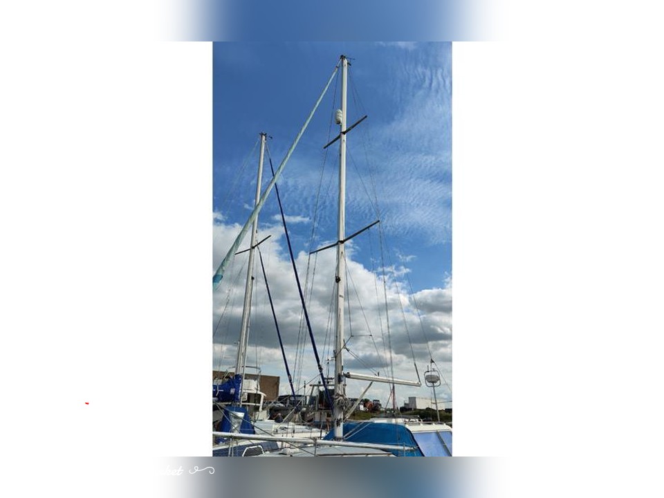 1990 Westerly Riviera 35 for sale. View price, photos and Buy 1990 ...