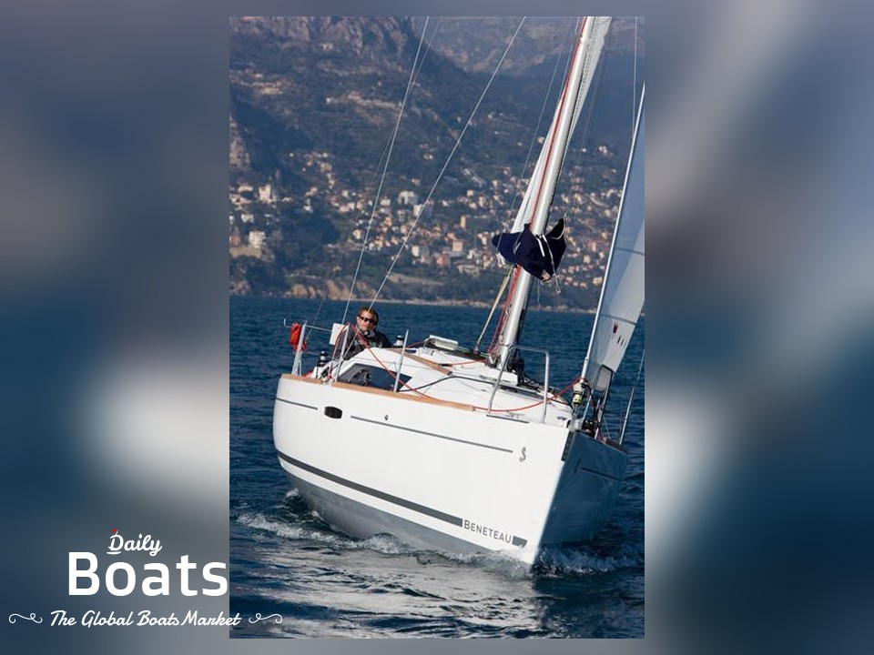 2016 Bénéteau Boats Oceanis 31 for sale. View price, photos and Buy ...