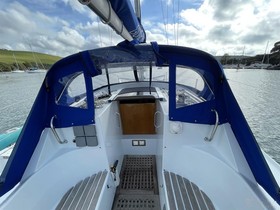 2000 Hunter Channel 323 for sale. View price, photos and Buy 2000 ...