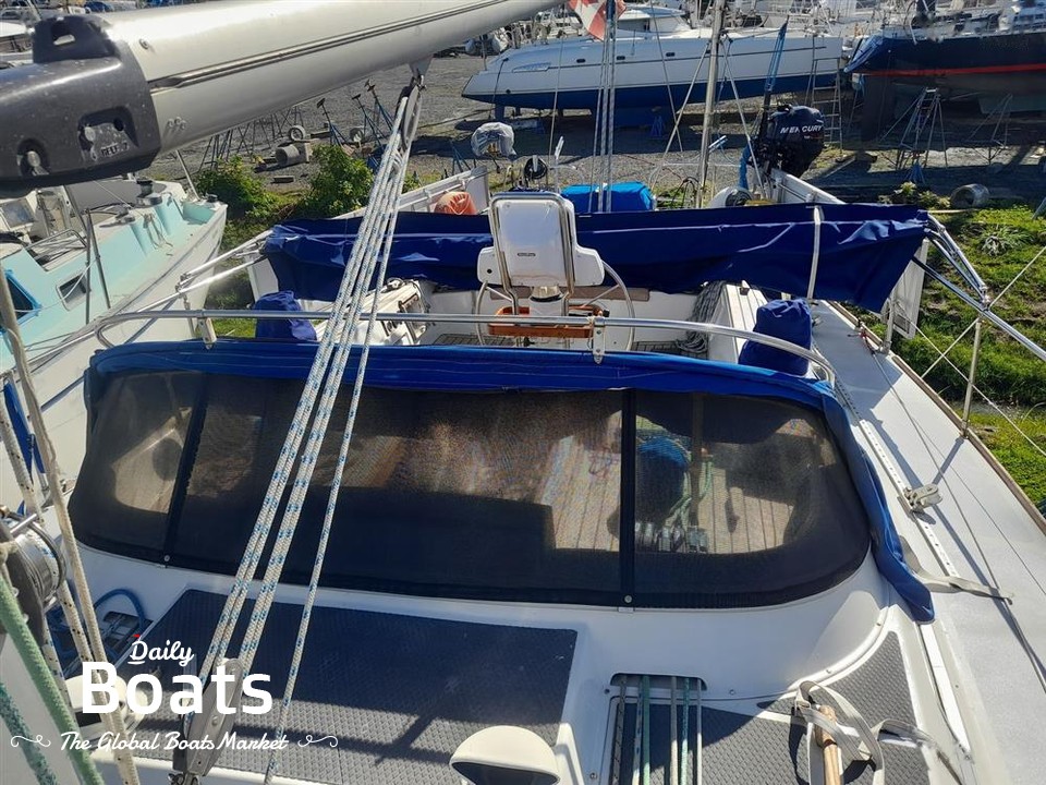 1989 Westerly Oceanlord 41 for sale. View price, photos and Buy 1989 ...