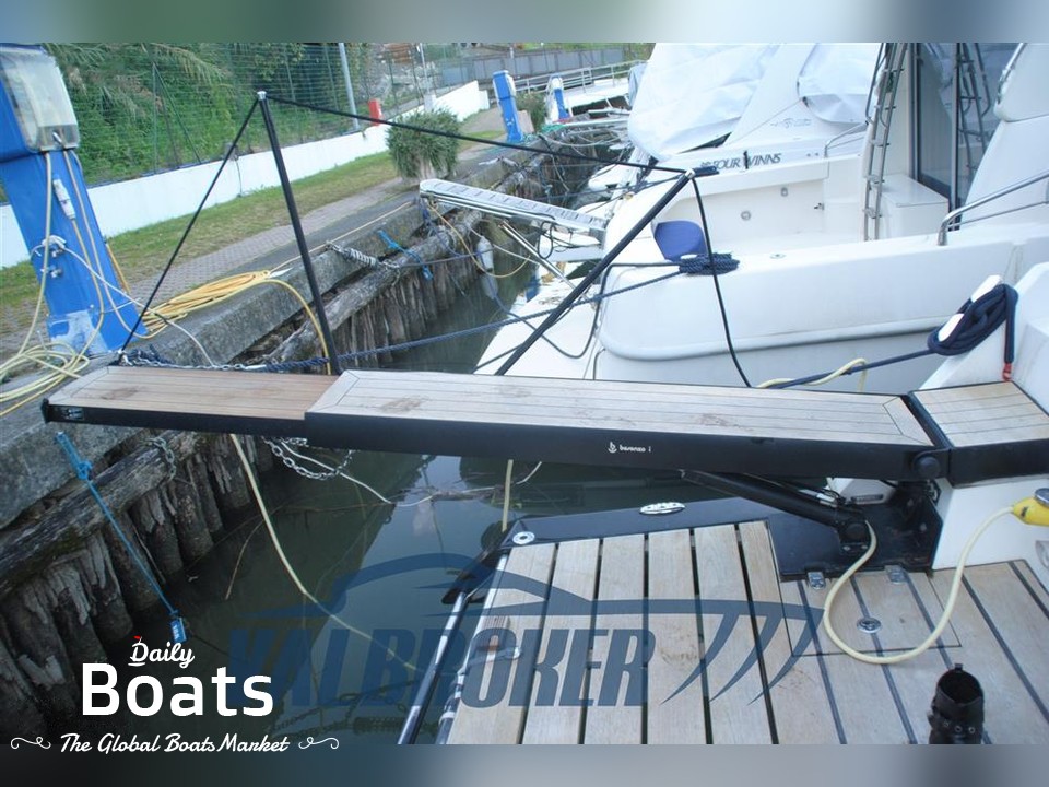 2008 Sealine Sc 35 for sale. View price, photos and Buy 2008 Sealine Sc ...