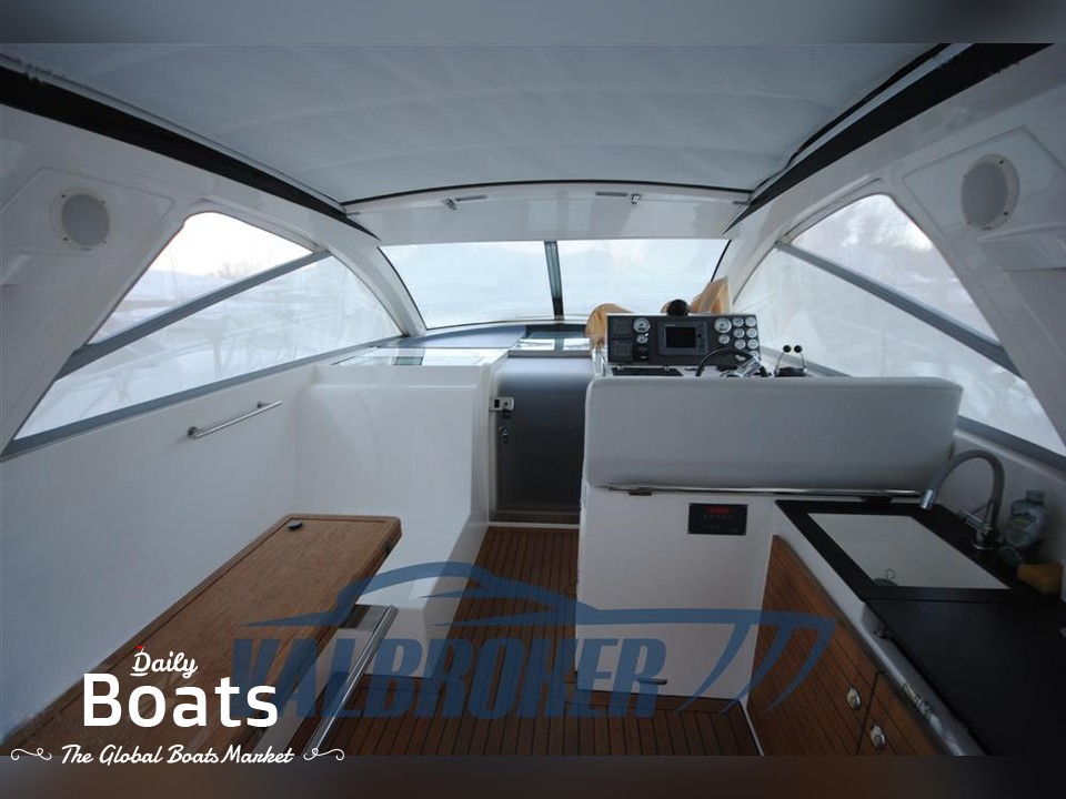 2008 Sealine Sc 35 for sale. View price, photos and Buy 2008 Sealine Sc ...