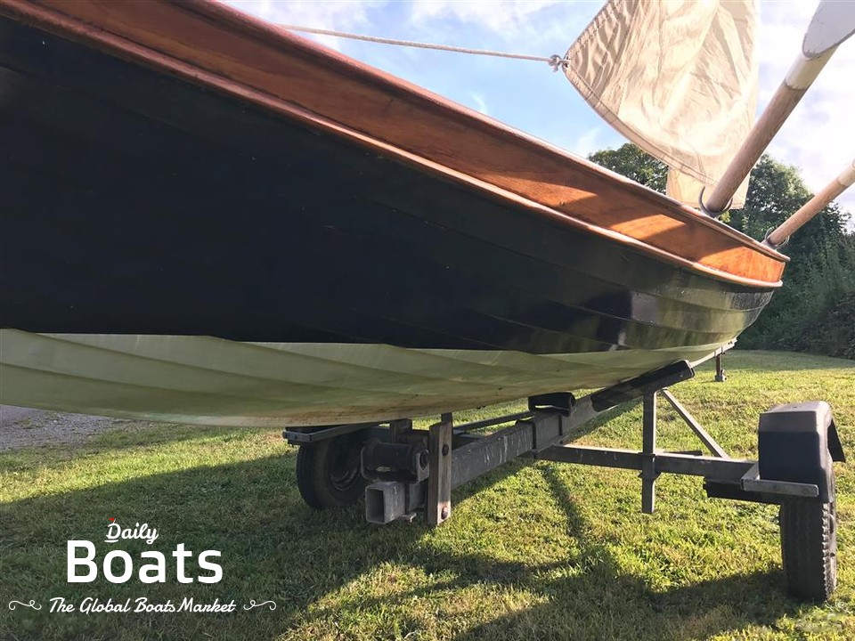 1990 John Ker Dipping Lug Classic Yacht for sale. View price, photos ...